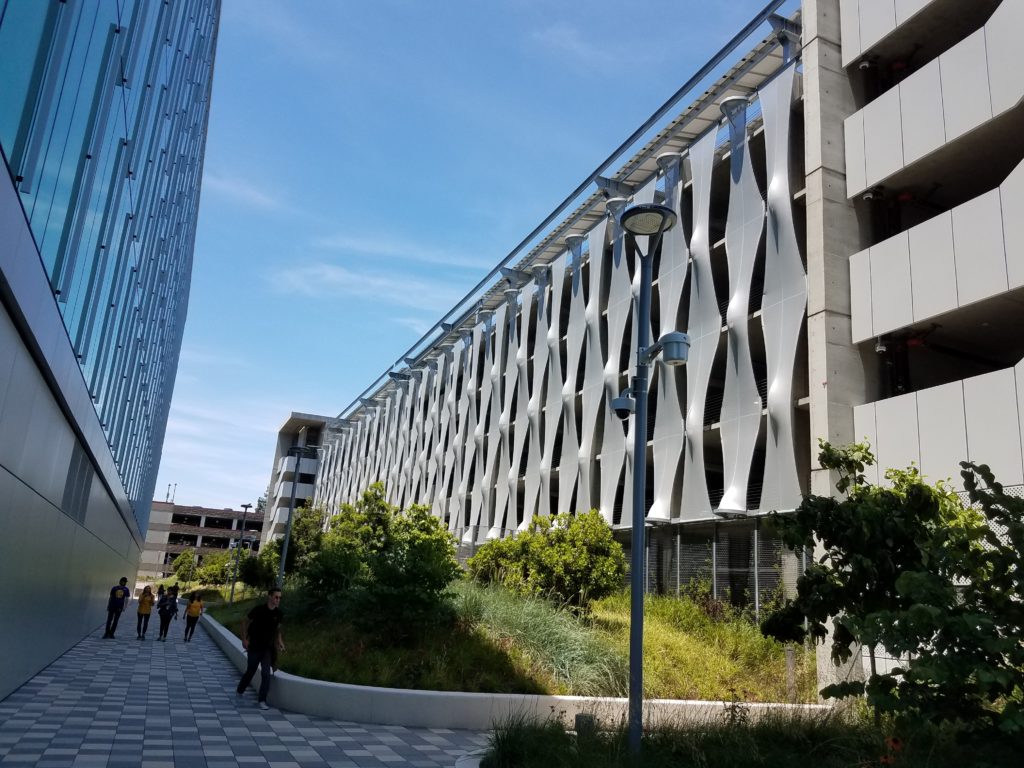 Structurflex Workday 01 — FlexFacades by Structurflex